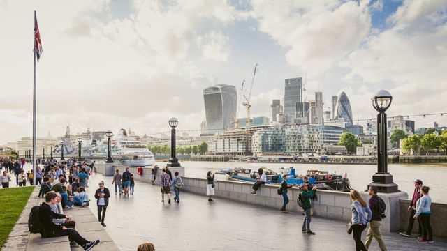 Team Building & Treasure Hunt Activities on London's South Bank